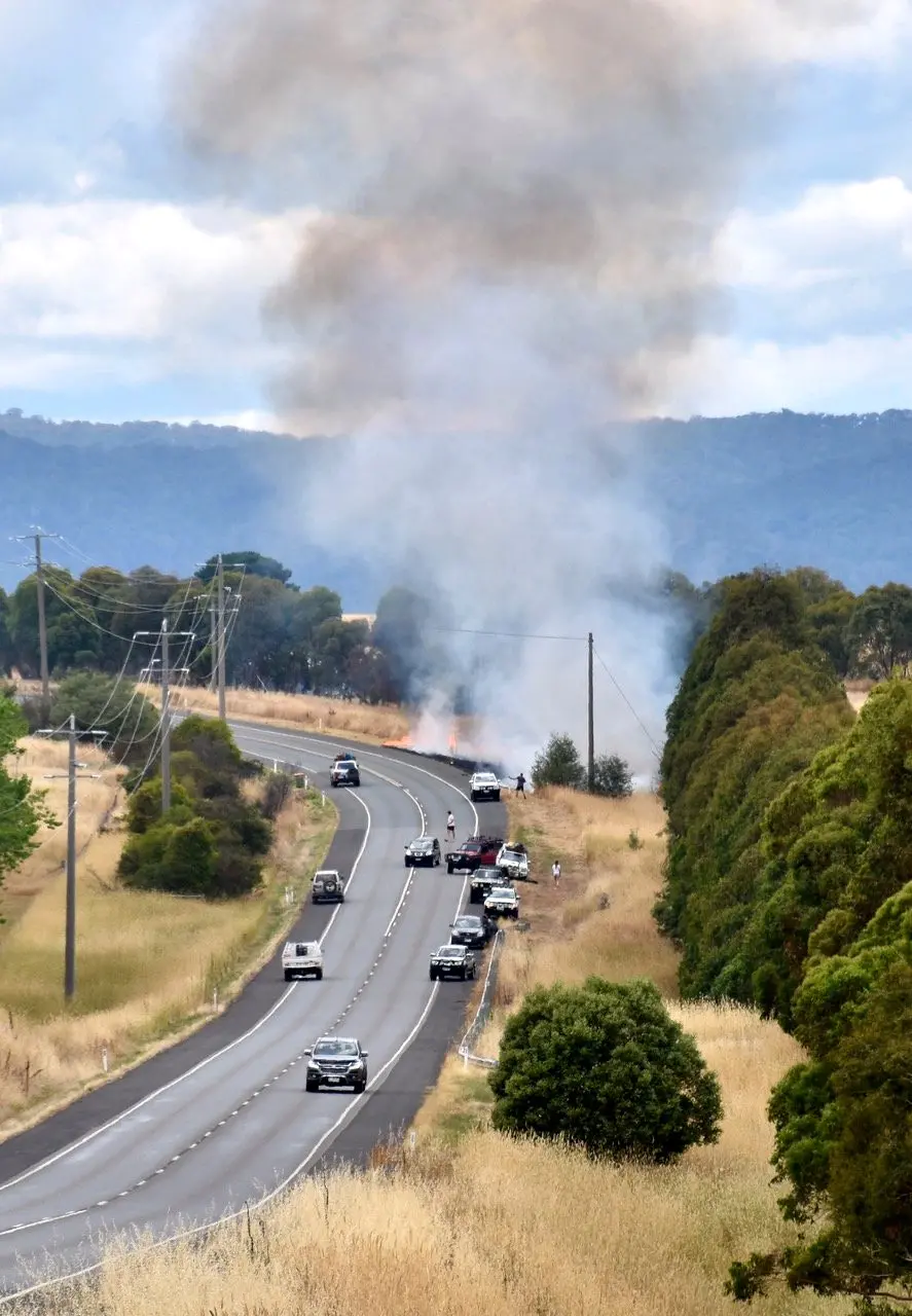 Vehicle sparks Buttercup Rd fire